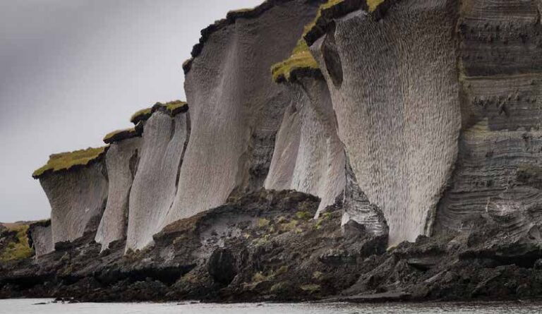 2.6. How climate change affects coastal regions - UNDP Climate Box
